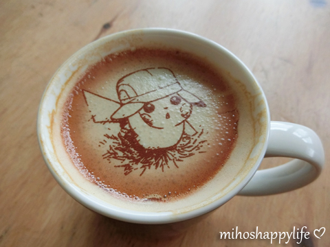 Pikachu Deco Latte | The Cutest Coffee that I have seen! | Miho's Happy ...